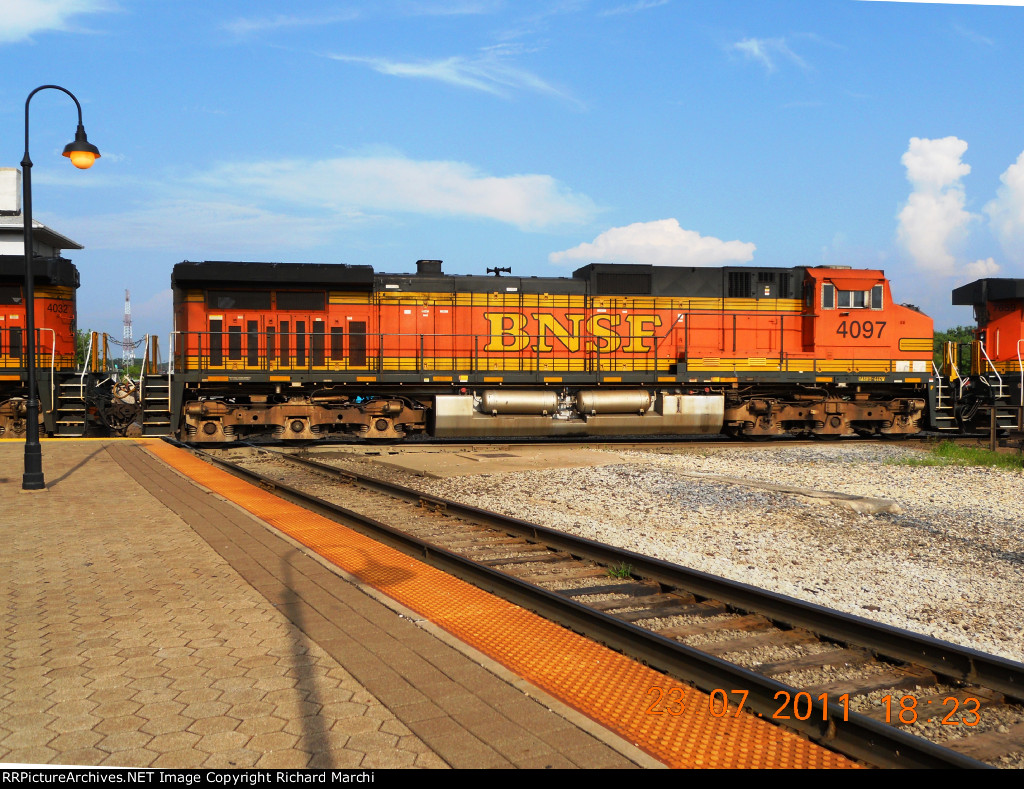 BNSF 4097